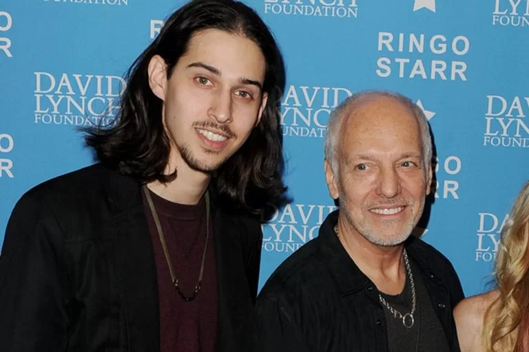 Peter Frampton Announces He Will Tour With His Son Again In The Summer ...