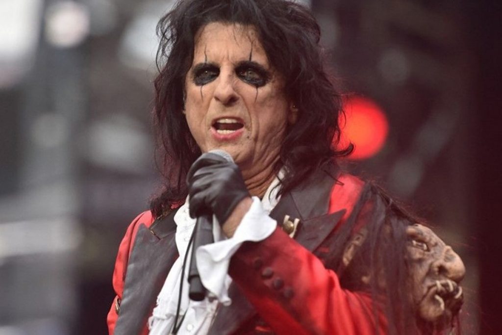 Alice Cooper Addresses The Artists Who Say 'I Haven't Written My Best ...