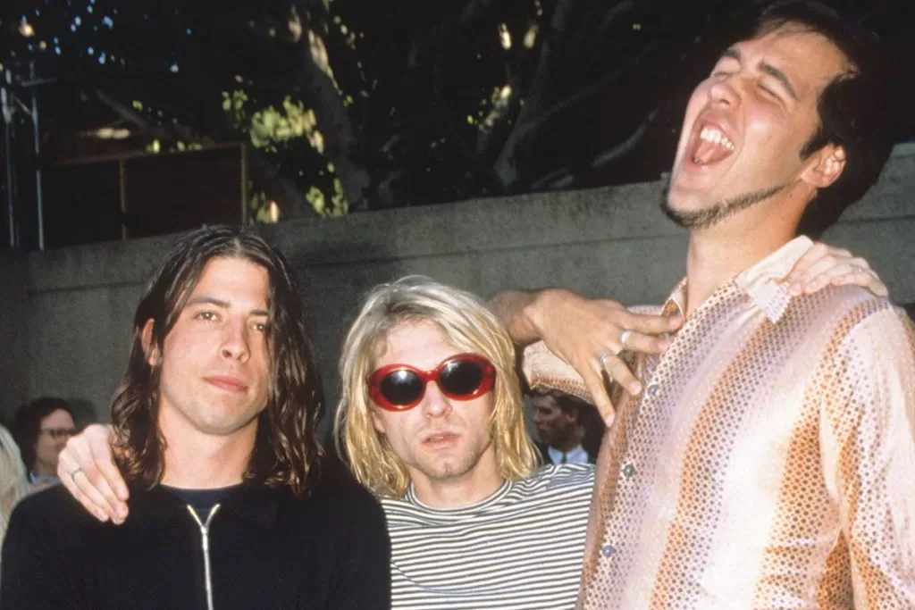 The Reason Nirvana Members Kissed Each Other During A TV Show