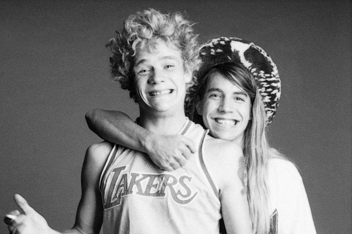 Did Red Hot Chili Peppers’ Anthony Kiedis And Flea Have A Tumultuous ...