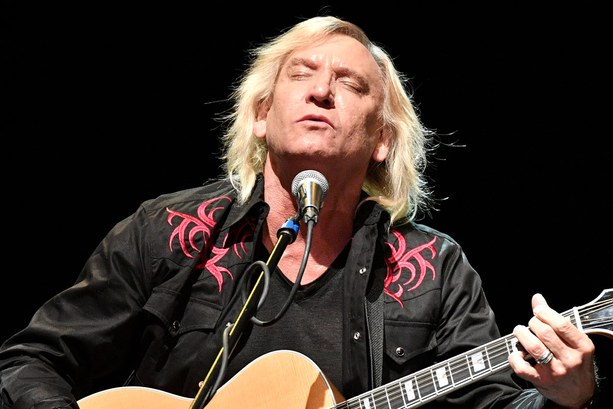 The Heartbreaking Story Of Joe Walsh's Father Who Died In Vietnam