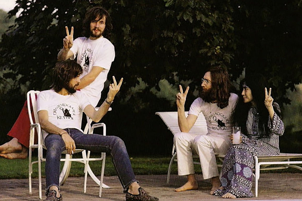 The Reason Eric Clapton Refused John Lennon’s Offer To Replace George ...