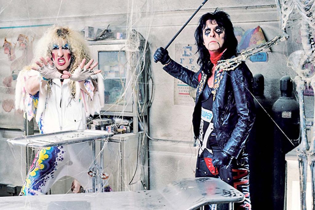The Reason Dee Snider Wanted To Sing Like Alice Cooper