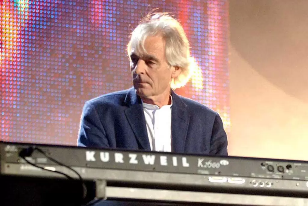 The Pink Floyd Song David Gilmour Played After Richard Wright's Death
