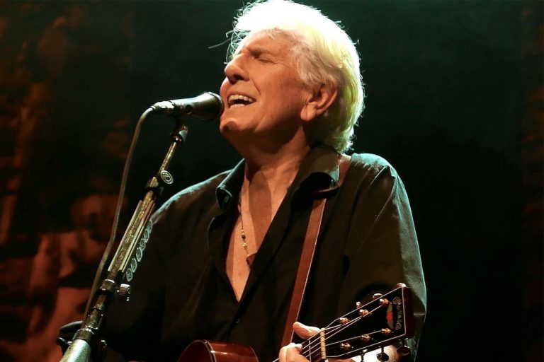 Graham Nash Shares How CSN Hiatus Inspired His Debut Solo Record