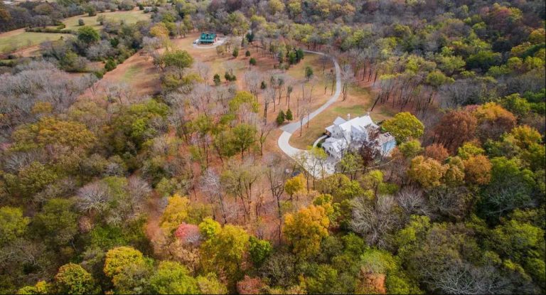 Miley Cyrus Sells Her Luxury Nashville Farmhouse For $14.5 Million