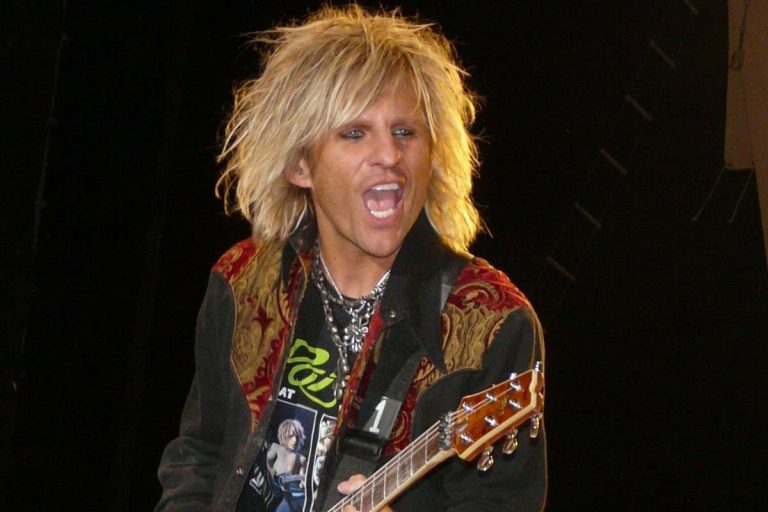 The Brawl That Led To C.C. DeVille Getting Kicked Out Of Poison