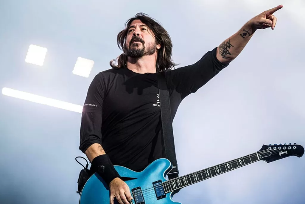 Dave Grohl Had A 'No Nirvana Questions' Rule For The Interviews, Foo ...