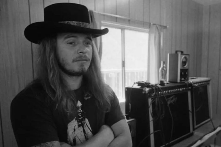 The Last Song Lynryrd Skynyrd's Ronnie Van Zant Listened To Before His ...