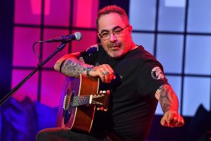 Aaron Lewis: A Look At The Frontman Of Staind