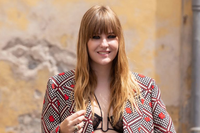 Victoria De Angelis Explains Måneskin’s Aim To Liberate Rock Fans