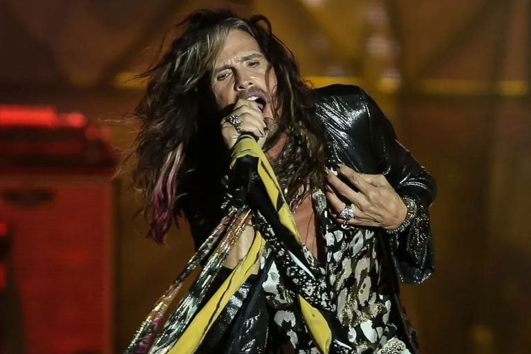 Steven Tyler Resurfaces At Sammy Hagar’s Party And He Seems To Be In ...