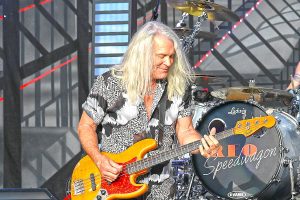 REO Speedwagon Reveal Bruce Hall’s Health Struggle, Replacement Bassist ...