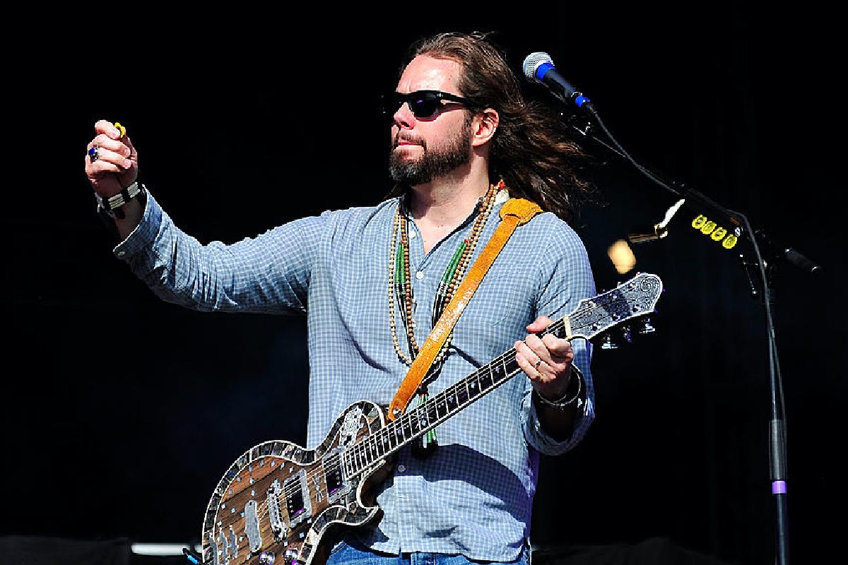 Rich Robinson Says He Was Worried That AC/DC Would Fail To Perform ...