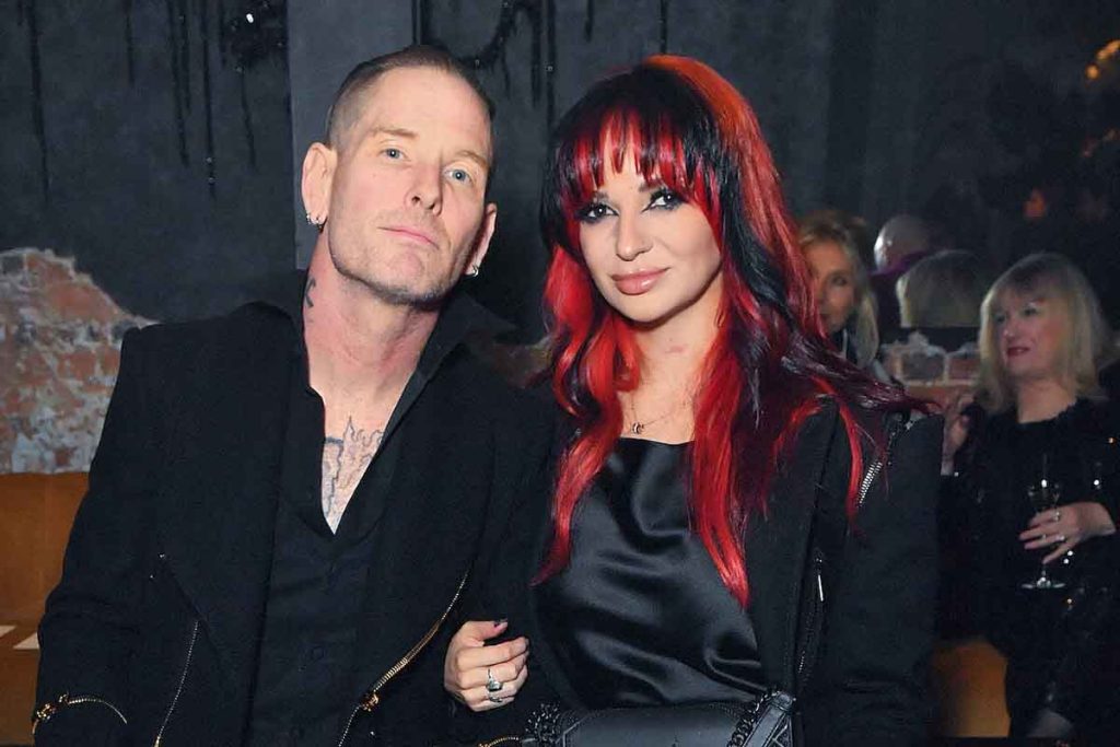Corey Taylor’s Wife Alicia Blasts Slipknot Fans Spreading Lies About ...