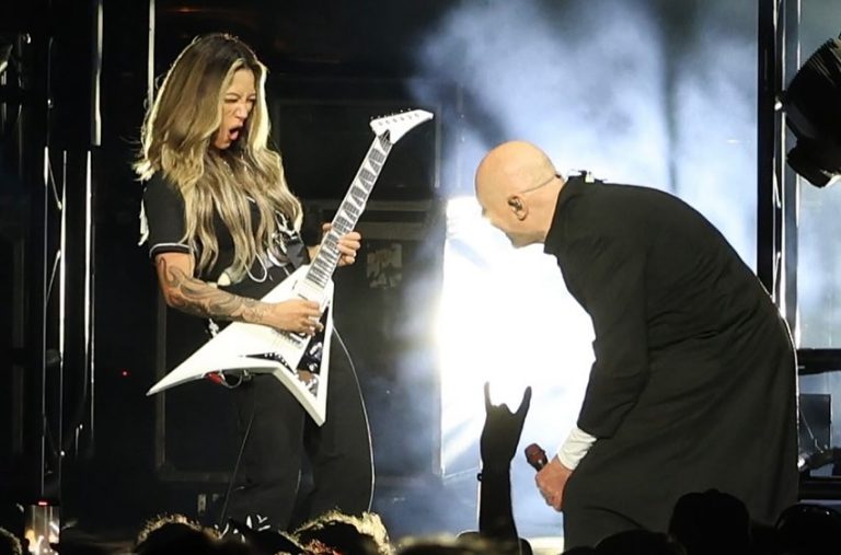 New Smashing Pumpkins Guitarist Kiki Wong Releases Emotional Statement ...