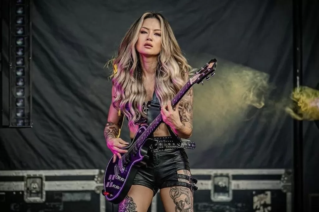 New Smashing Pumpkins Guitarist Kiki Wong Releases Emotional Statement ...