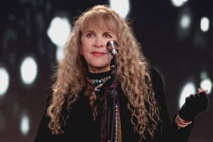 Stevie Nicks Donates $3 Million to USC in Honor of Her Doctor Who Kept ...