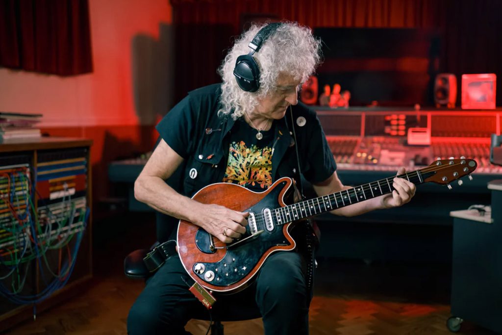 Brian May Returns To The Studio!