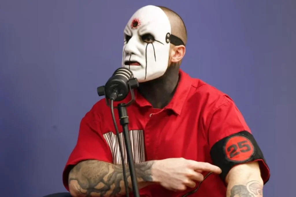 Slipknot’s Eloy Casagrande Links Mask Design To Terrifying Gun Threat