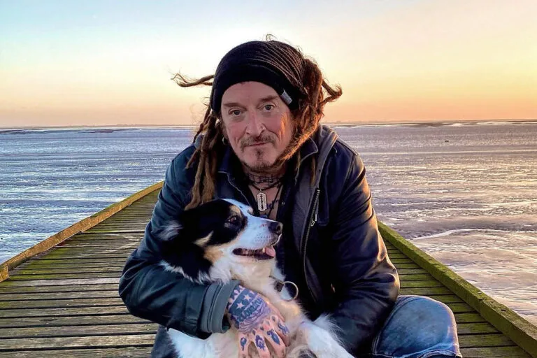 'I Will Die with Dignity': Ginger Wildheart Refuses Treatment as He's ...