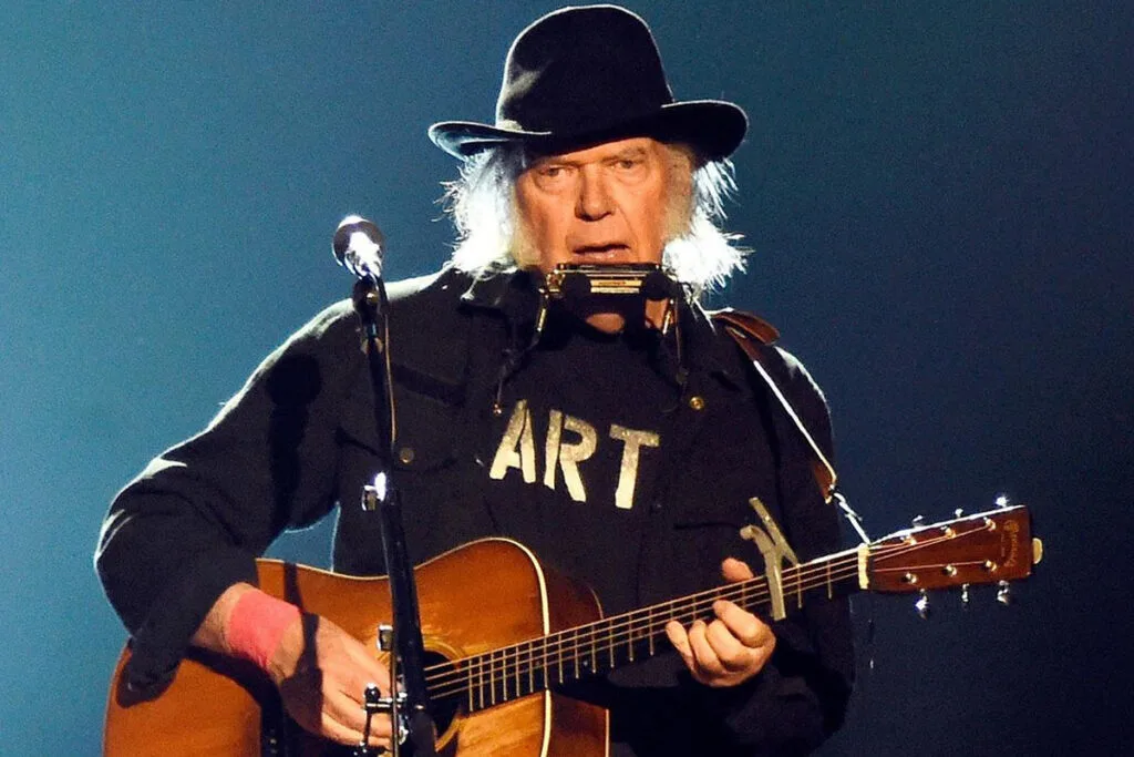 Neil Young Cancels All Shows, Reveals He's Taking a Break