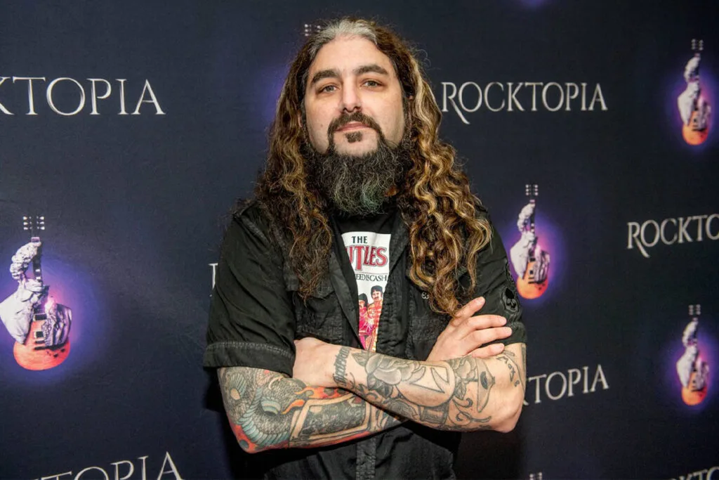 Mike Portnoy Reviews the Highs and Lows of His First Year Back in Dream ...