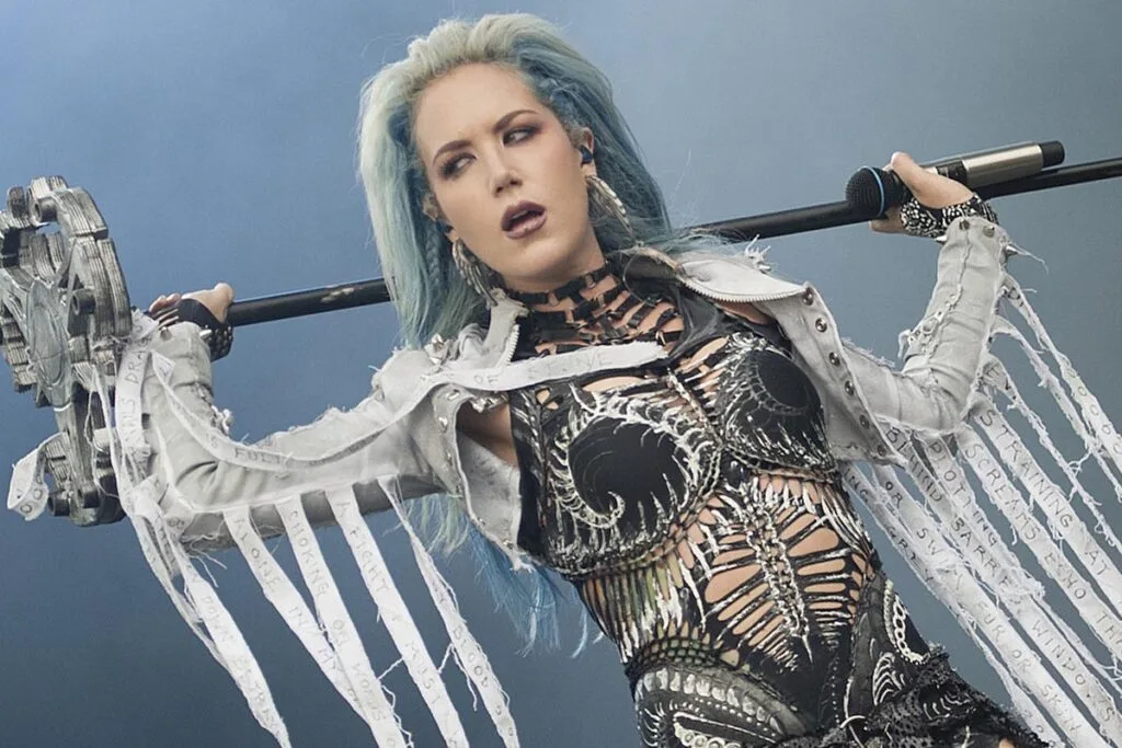Alissa White-Gluz Reveals the Real Reason She Left Arch Enemy, Now You Know