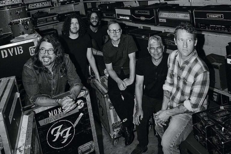 Dave Grohl Confirms: Foo Fighters Finished New Album with New Drummer ...