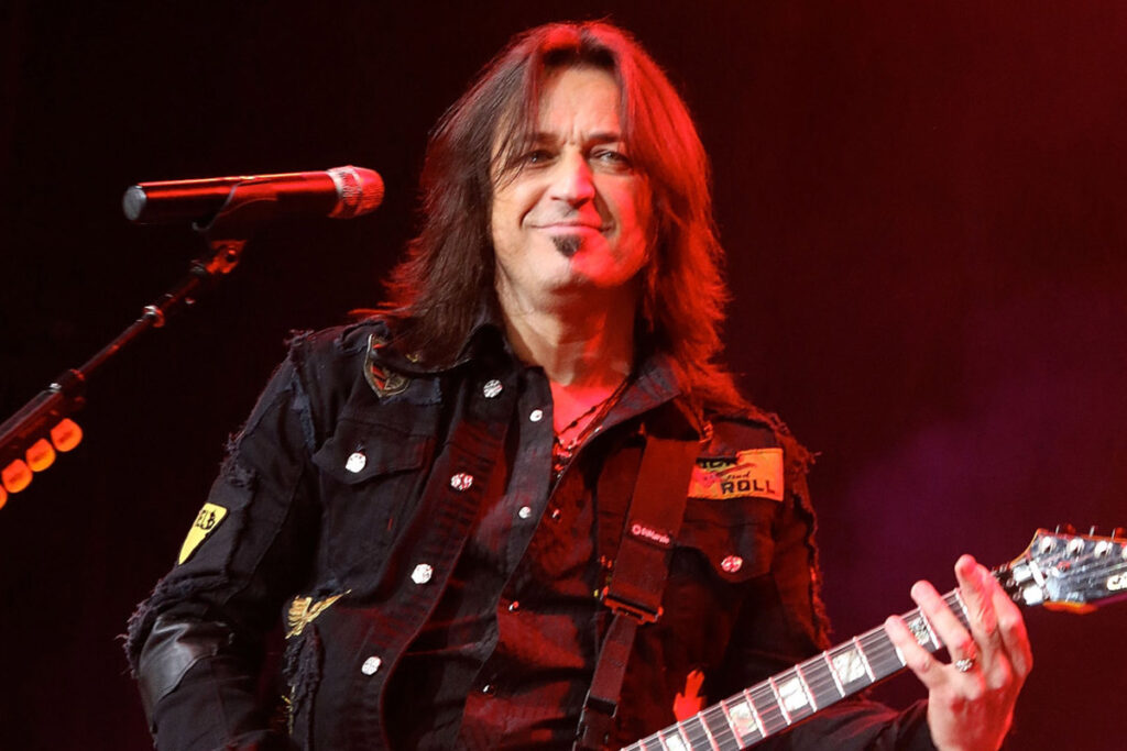 Michael Sweet Comes Clean on Stryper's Career, 'We Were Sinners'