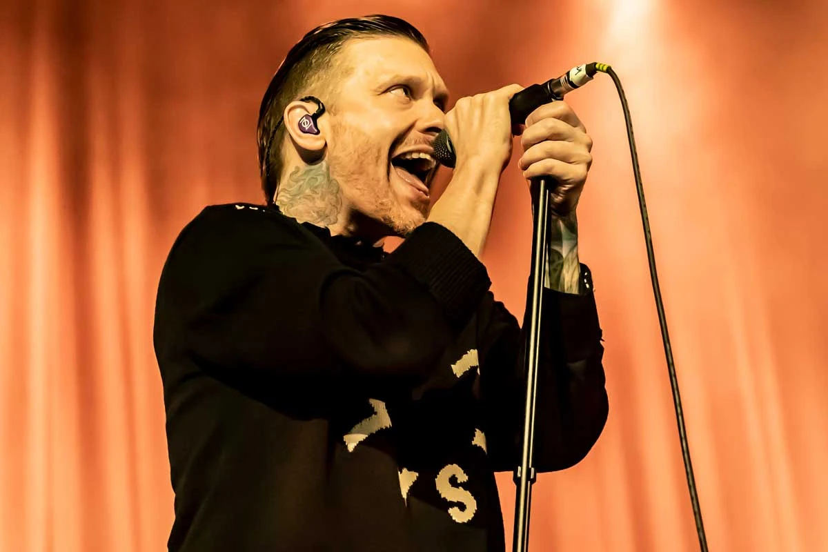 Brent Smith Explains the Connection Between Songs in Shinedown's New ...
