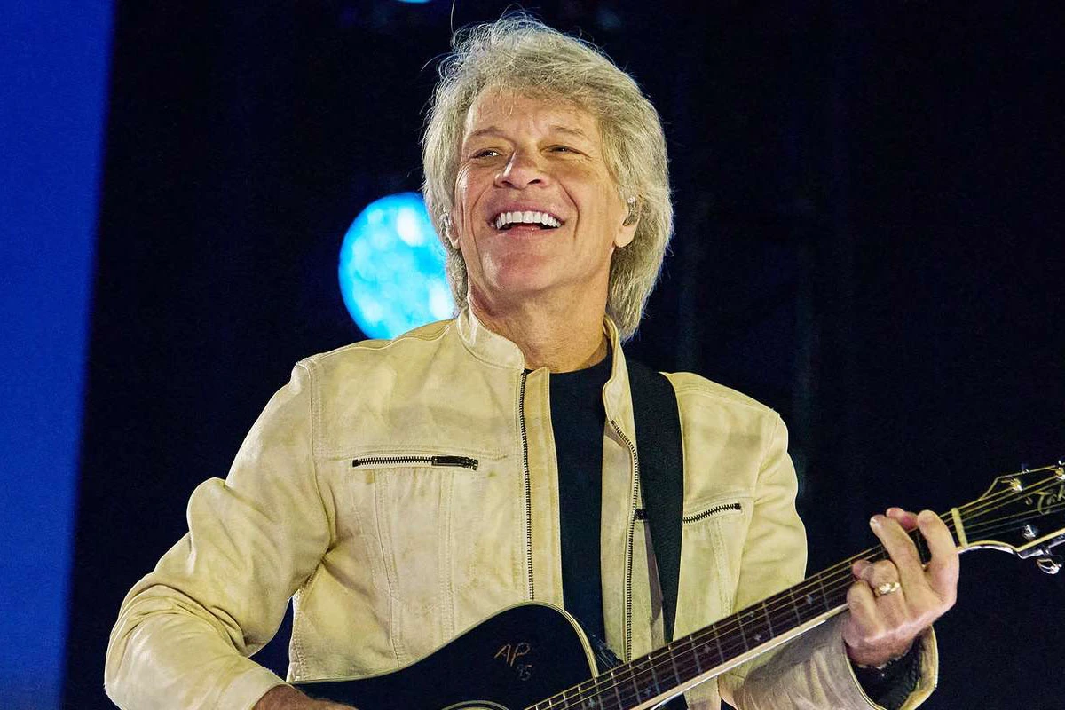 Jon Bon Jovi Spotted Performing in New Jersey, Fans Notice Clear Change ...